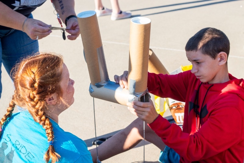 West Central C.U.S.D. #235 - WCMS Fall Decorating and Assembly